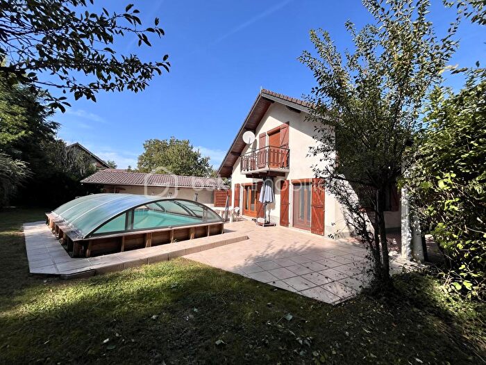 Maison 5 pièces à Albens, à vendre