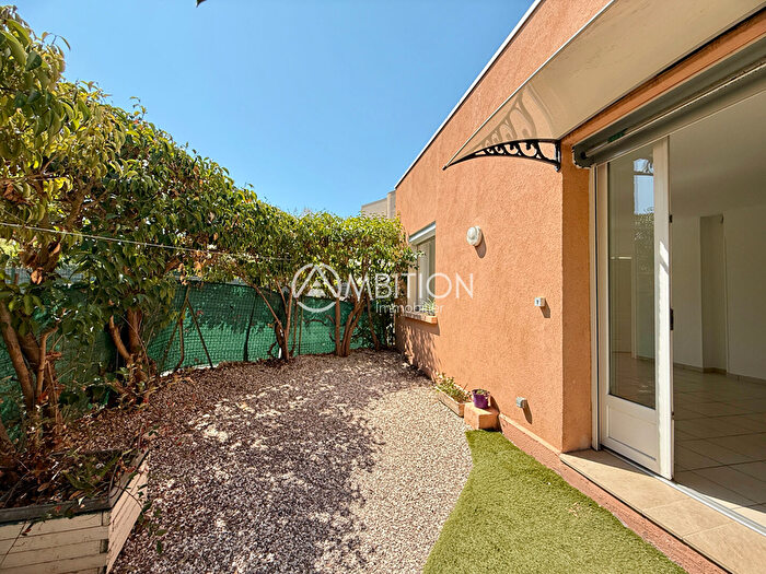 Appartement à vendre - Saint-Raphaël, Les Arênes - 3 pièces - 2 chambres