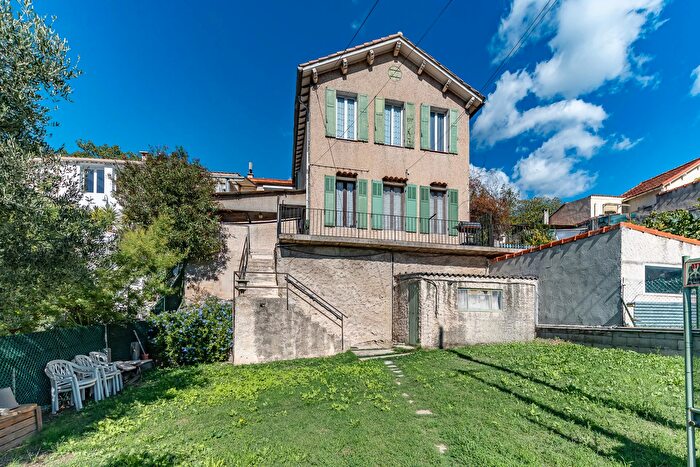 Appartement à vendre - Marseille e , Saint-Marcel - 3 pièces - 2 chambres