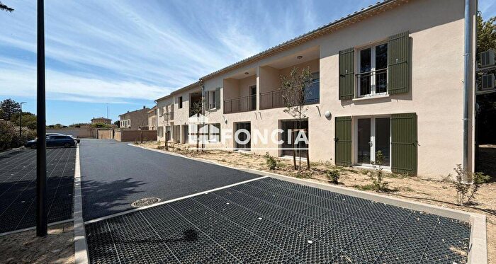 Appartement 3 pièces à Secteur Nord, Pernes-les-Fontaines, à louer