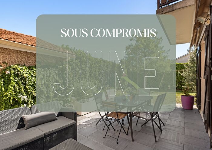 Maison à vendre - Corbas - 4 pièces - 3 chambres