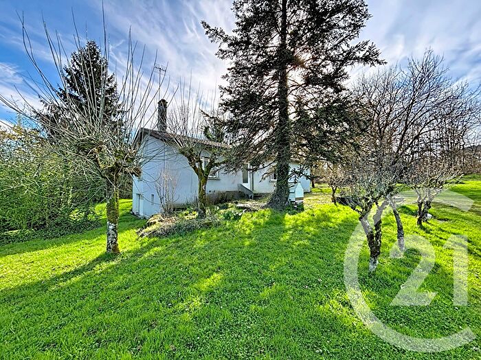 Maison à vendre - Montpon-Ménestérol - 7 pièces - 5 chambres