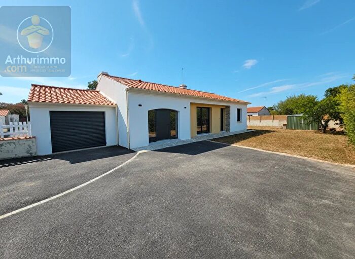 Saint-Gervais : Maison 3 pièces à vendre