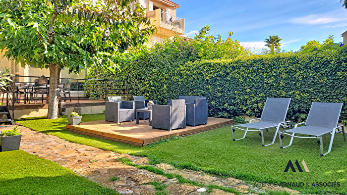 Appartement à vendre - Saint-Cyr-sur-Mer, Les Lecques, Caylar, Cap Saint-Louis, Plage - 1 pièce