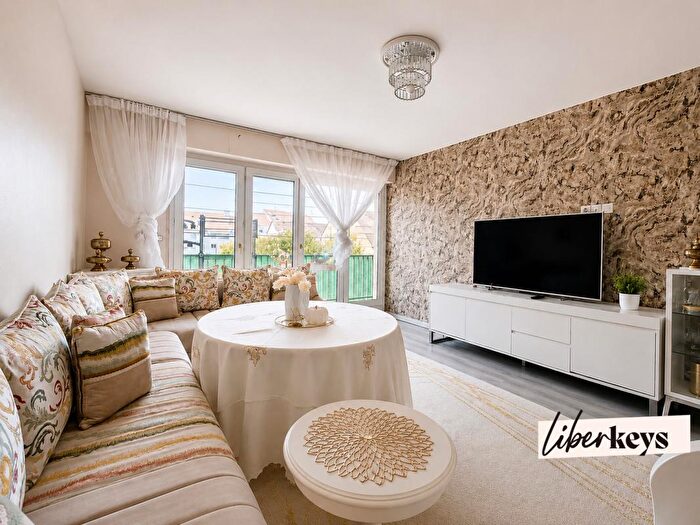 Appartement 4 pièces à vendre - Fleury-les-Aubrais, Clos de la Grande Salle, Villevaude, Vallée, Ormes du Mail