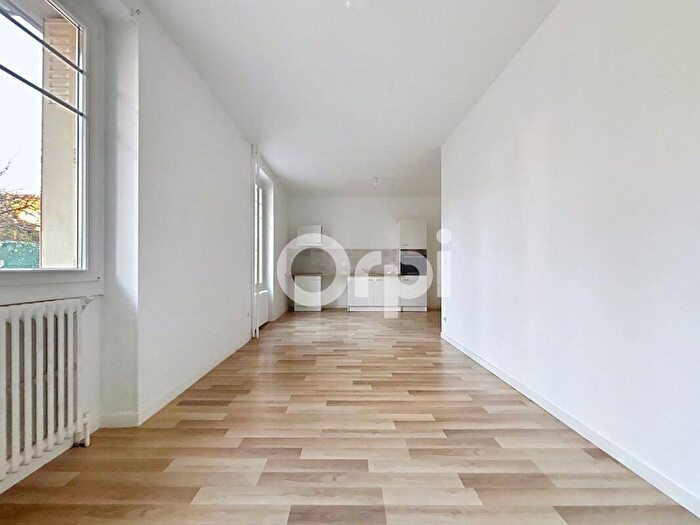 Allassac : Appartement 3 pièces à louer