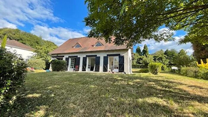 Maison à vendre - Dournazac - 5 pièces - 3 chambres