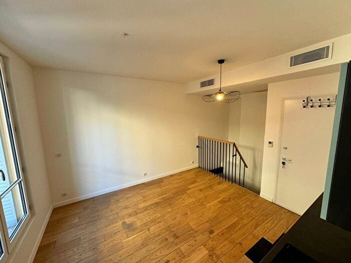 Appartement 2 pièces à République, Cannes, à louer