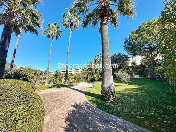 Appartement à vendre - Antibes, Rabiac, Carriat, Les Semboules, Les Brusquets - 4 pièces - 3 chambres