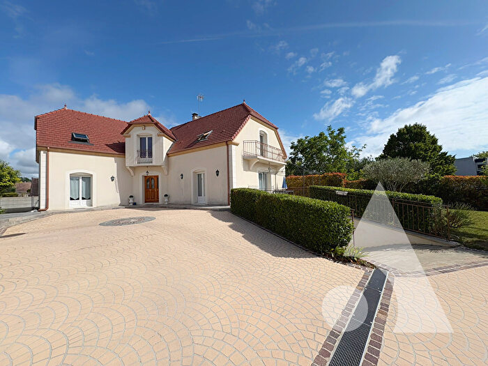 Maison 7 pièces à vendre - Troyes, Charmilles
