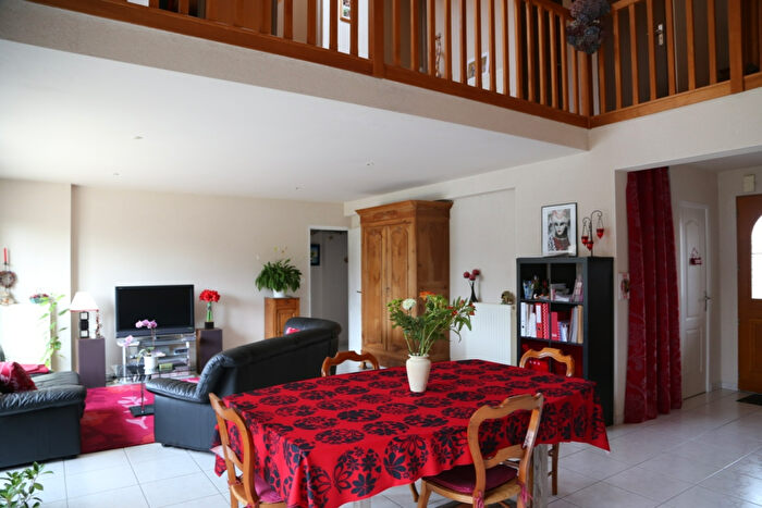 Maison à vendre - La Séguinière - 7 pièces - 4 chambres