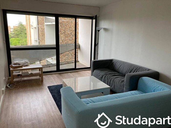 Appartement à louer - Brivazac, Pessac - 1 pièce - 1 chambre