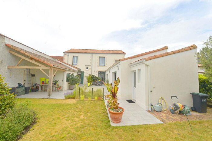 Maison 8 pièces à vendre - Saujon