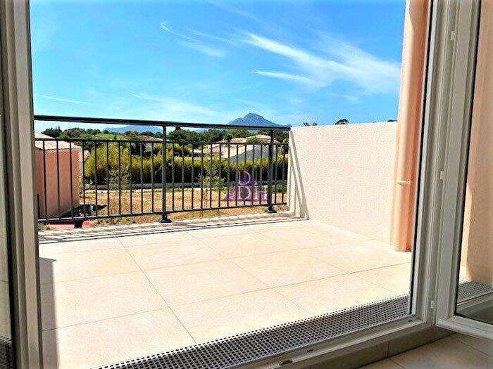 La Bayorre-Hautes Loubes, Hyères : Appartement 3 pièces à louer