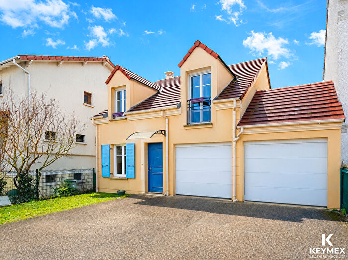 Maison à vendre - Frépillon - 5 pièces - 3 chambres