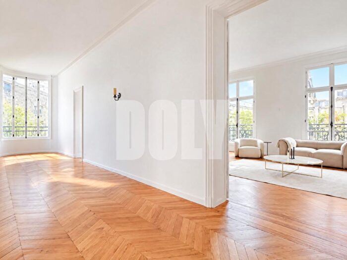 Paris 16ème, Dauphine : Appartement 6 pièces à vendre
