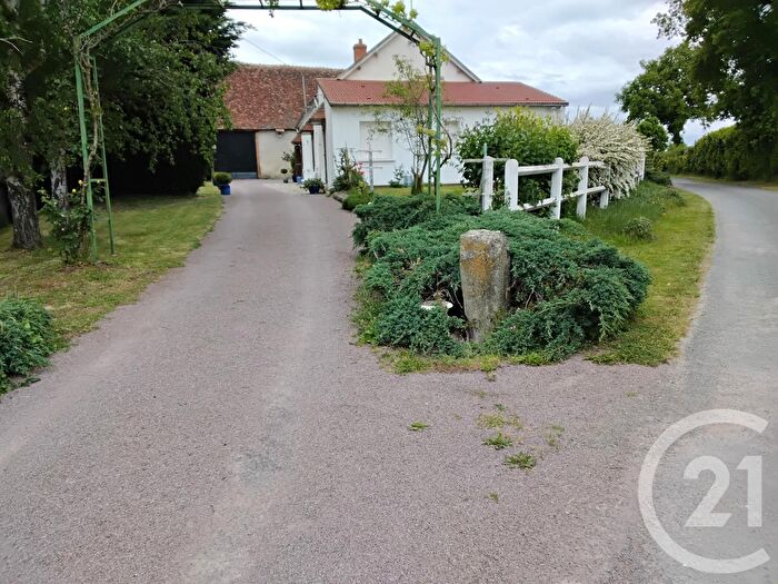 Maison à vendre - Verneix - 7 pièces - 4 chambres