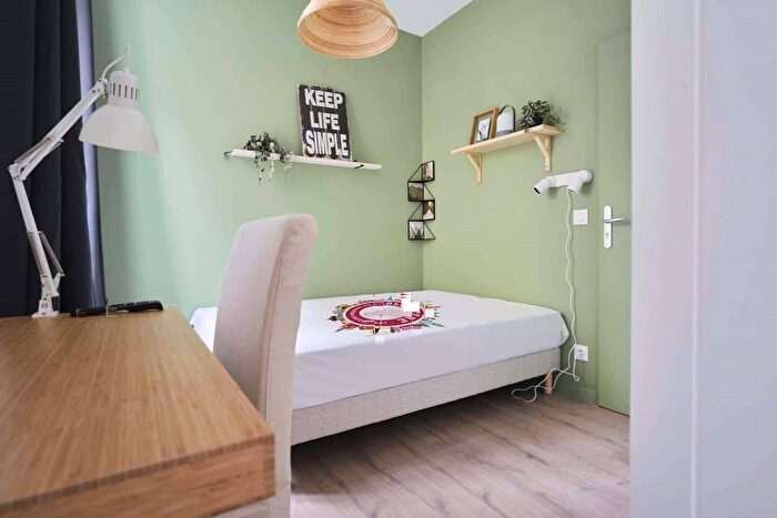 Appartement à louer - Poincaré-Foch-Anatole France, Nancy - 1 pièce