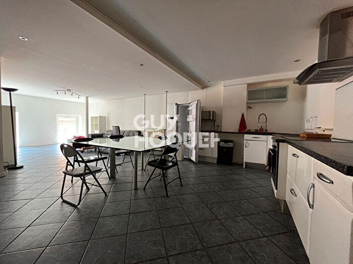 Appartement à louer - Toulouse, Les Carmes-Esquirol - 3 pièces - 2 chambres