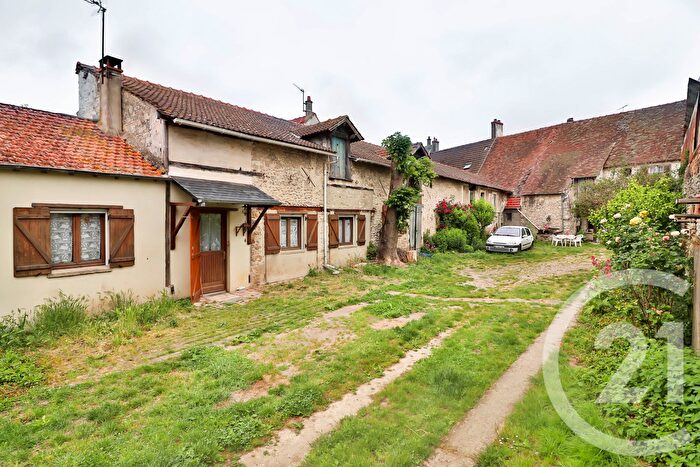 Maison à vendre - Étampes, Saint-Pierre - 10 pièces - 6 chambres