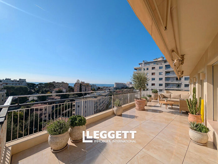 Appartement à vendre - Nice, Madeleine - 4 pièces - 3 chambres