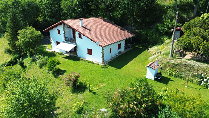 Maison 5 pièces à Ayherre, à vendre