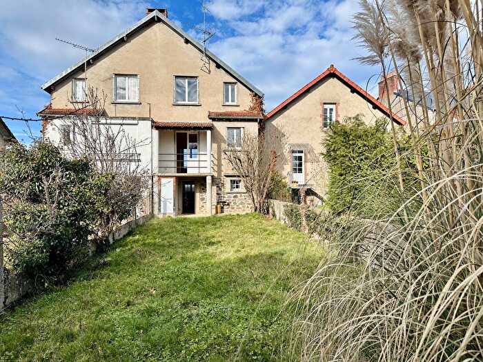 Maison à vendre - Boussac - 3 pièces - 2 chambres