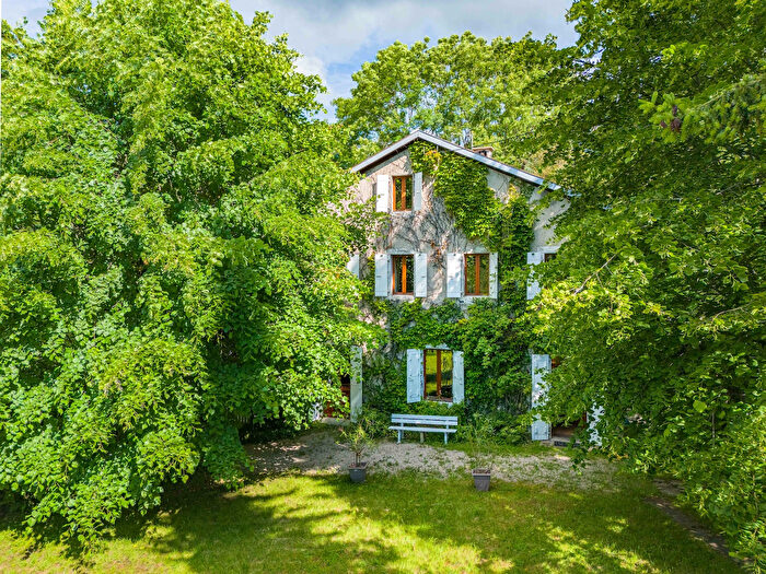 Maison à vendre - Gex - 7 pièces - 5 chambres