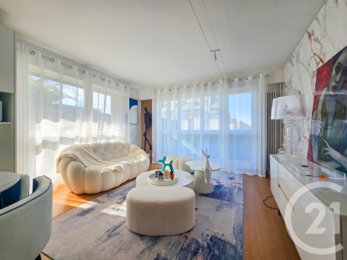 Appartement à vendre - Benerville-sur-Mer - 3 pièces - 2 chambres