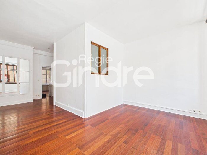 Croix Rousse Gros Caillou, Lyon ème arrondissement : Appartement 2 pièces à louer