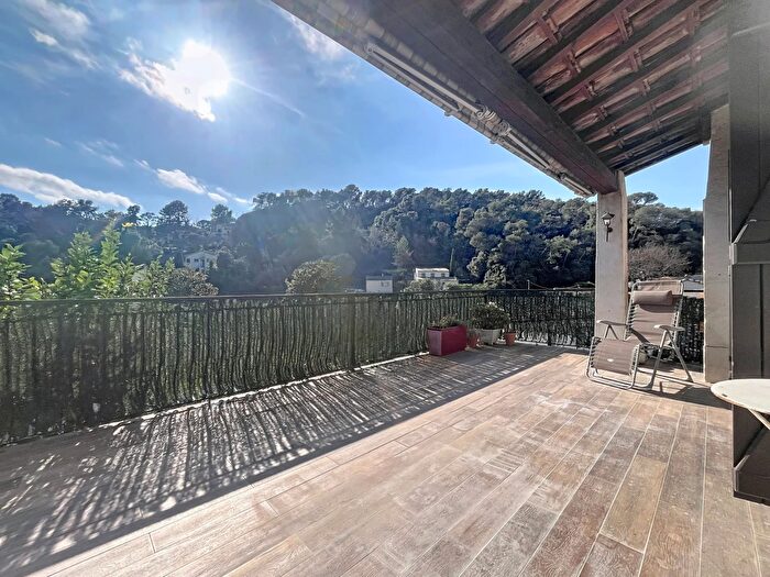 Maison à vendre - La Colle-sur-Loup - 6 pièces - 5 chambres