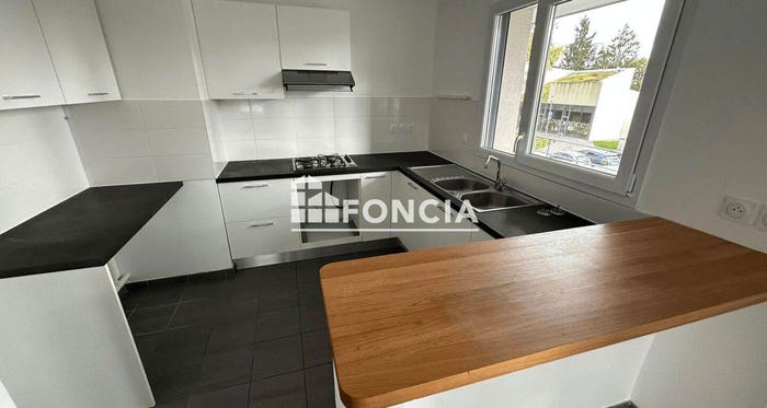 Lamartine, Mons-en-Barul - Appartement 3 pièces à louer