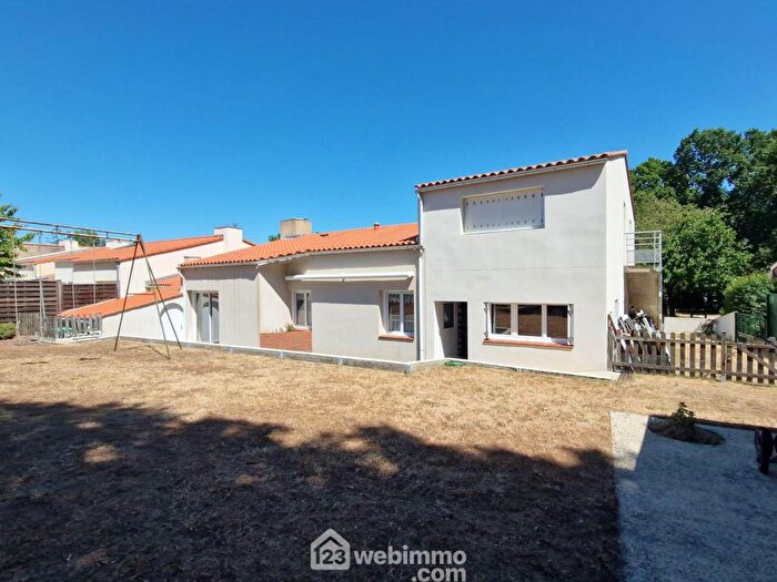 Maison 7 pièces à vendre - La Roche-sur-Yon, Vallée Verte, Liberté