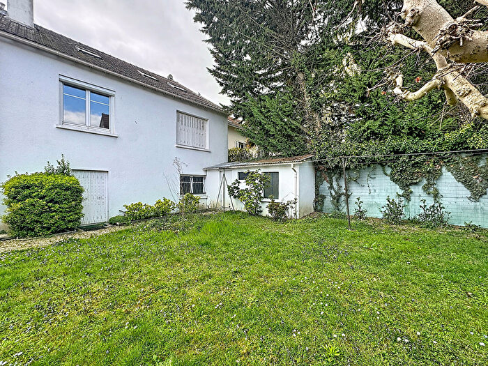 Maison à vendre - Bonneuil-sur-Marne, Haut-Bonneuil - 5 pièces - 3 chambres