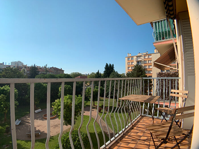 Appartement 4 pièces à louer à Villeurbanne, Léon Blum, Bon Coin