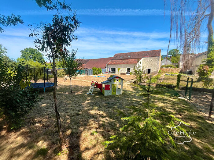 Vallan - Maison 6 pièces à vendre