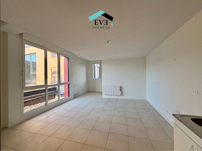 Appartement à vendre - Pont-de-Chéruy - 2 pièces - 1 chambre