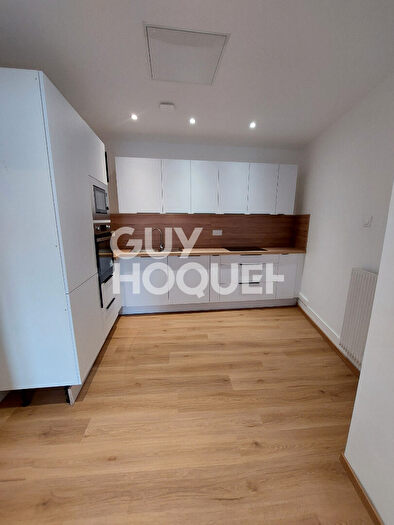 Appartement à louer - Thann - 3 pièces - 1 chambre