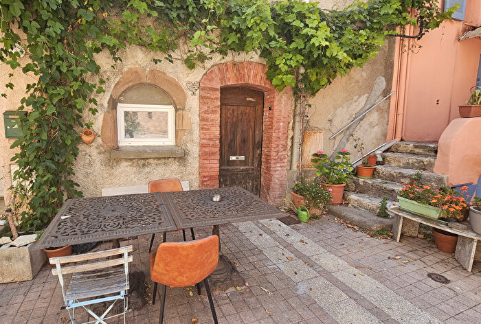 Appartement 3 pièces à Bagnols-en-Forêt, à vendre