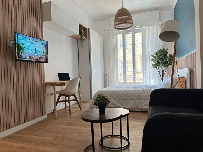 Appartement 1 pièce à Nice, Libération, à vendre