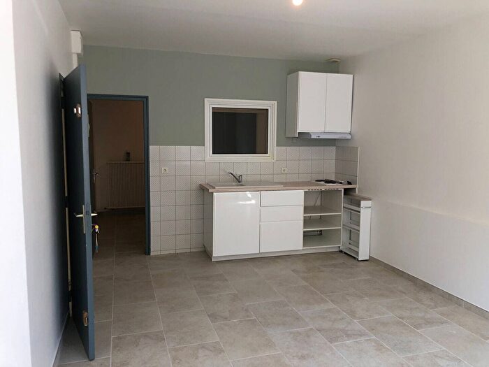 Appartement 2 pièces à louer - Agglomeration, Sénas