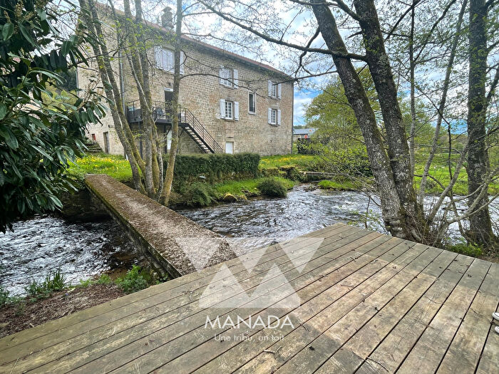 Maison à vendre - Nedde - 6 pièces - 4 chambres