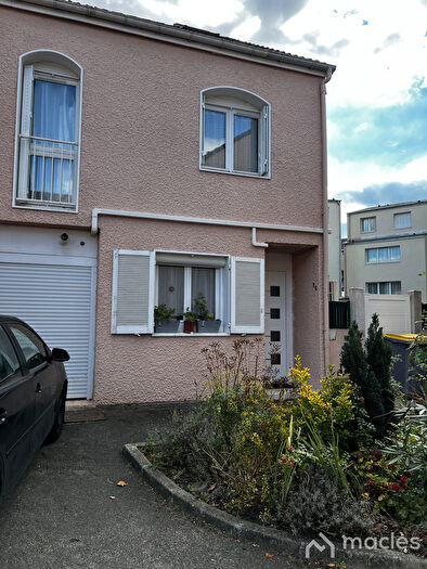 Maison à vendre - Montigny-lès-Cormeilles, Frances, Copistes - 9 pièces - 7 chambres