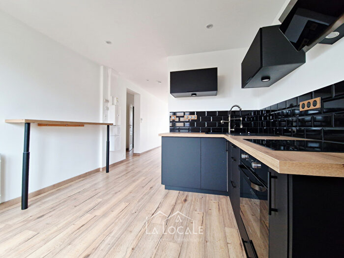 Appartement à vendre - Limoges, Centre-ville, Hôtel de Ville, Emailleurs - 3 pièces - 2 chambres