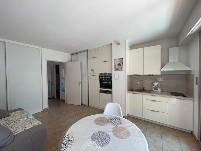 Appartement à vendre - Saint-Raphaël, Boulouris - 1 pièce