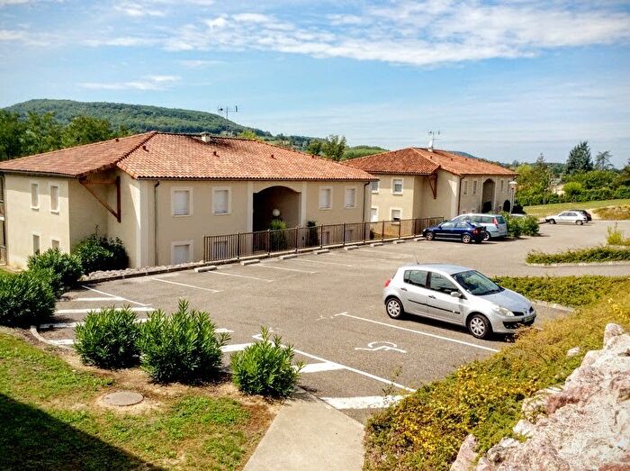 Appartement à louer - Penne-dAgenais - 2 pièces - 1 chambre