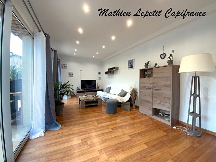 Coulaures : Maison 7 pièces à vendre