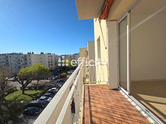 Appartement à vendre - Marseille e , Saint-Giniez - 4 pièces - 3 chambres