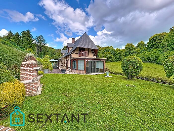 Maison à vendre - Saint-Saëns - 6 pièces - 3 chambres