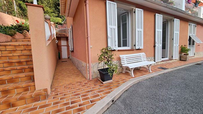 Fabron, Nice : Appartement 3 pièces à louer